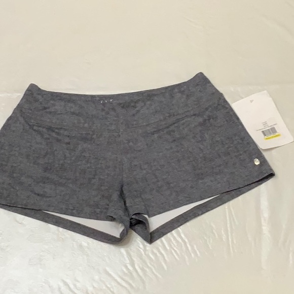 Spyder | Shorts | Spyder Tylson Short Grey Print | Poshmark